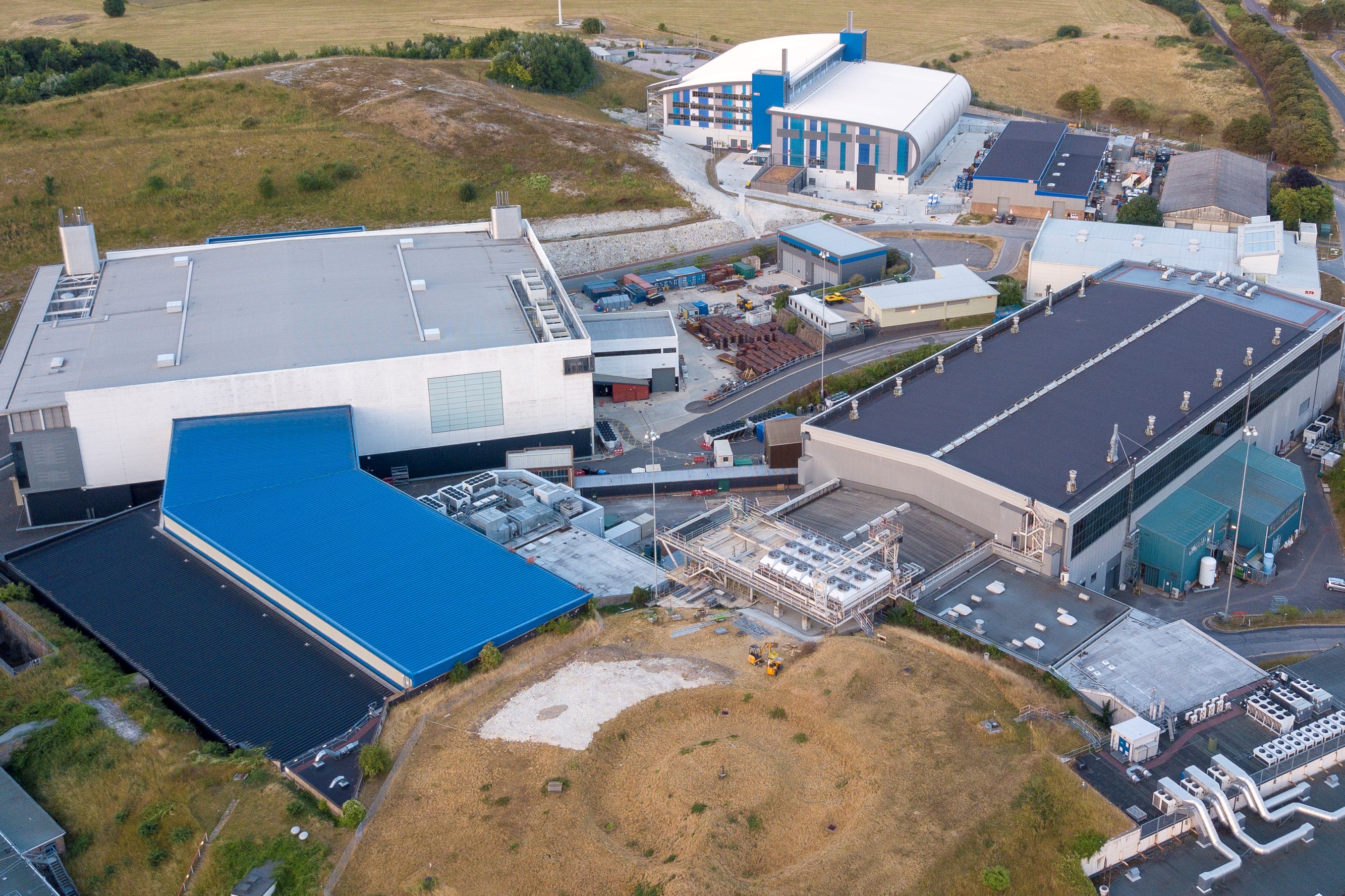 Neutrons help explain the relationship between air pollution and ...